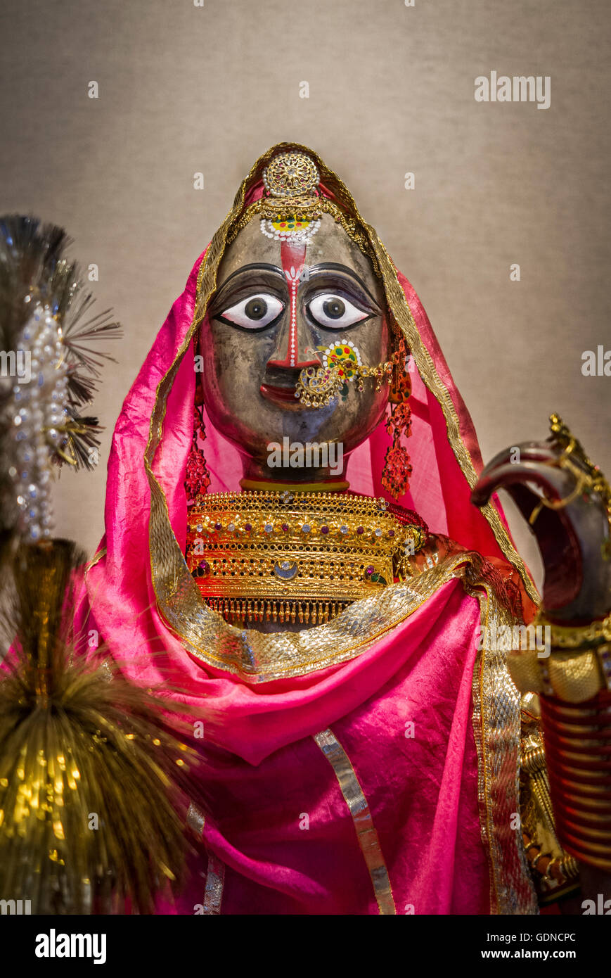Gangaur hi-res stock photography and images - Alamy