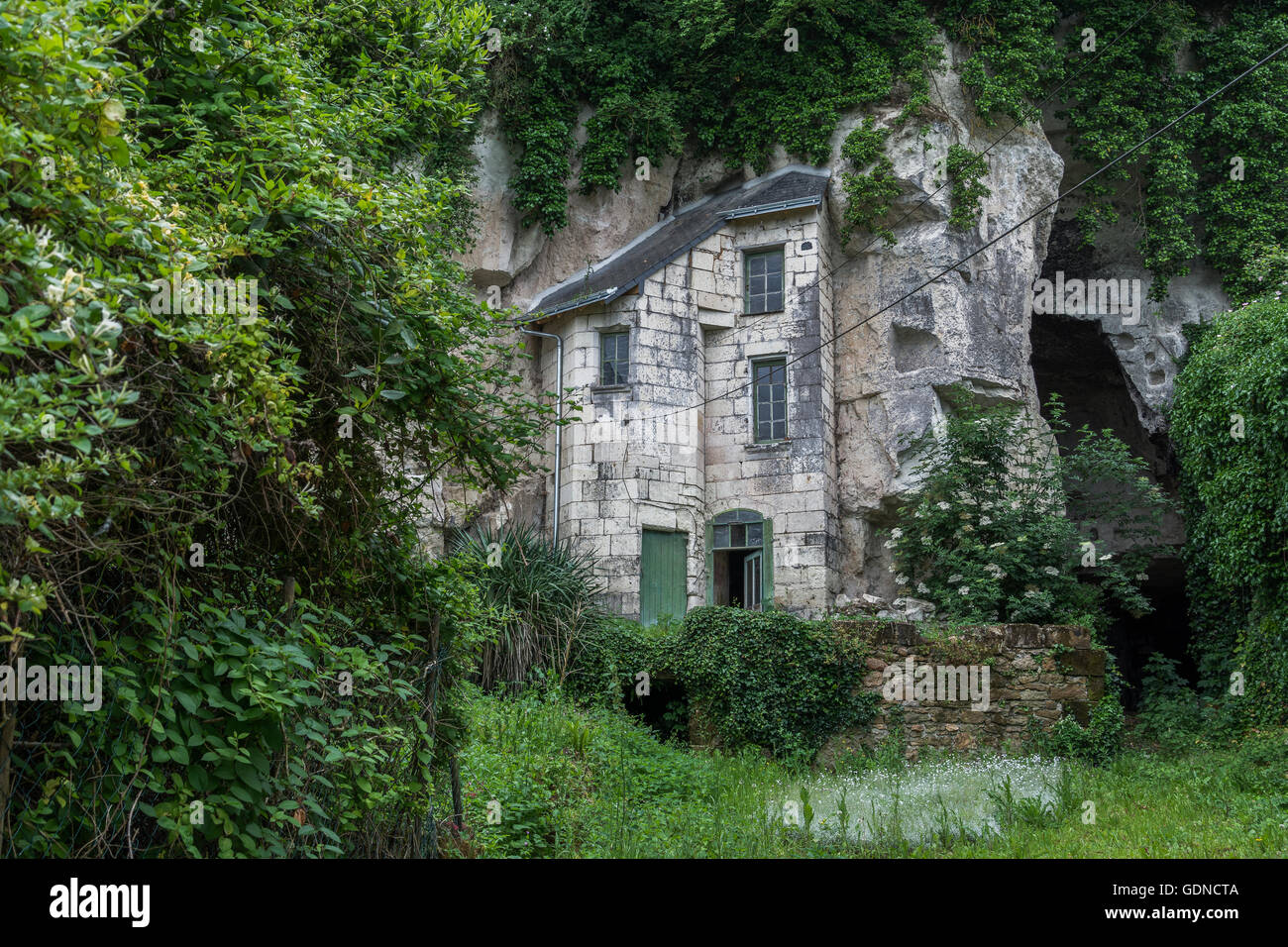troglodyte caves and houses at Turquant, France Stock Photo - Alamy