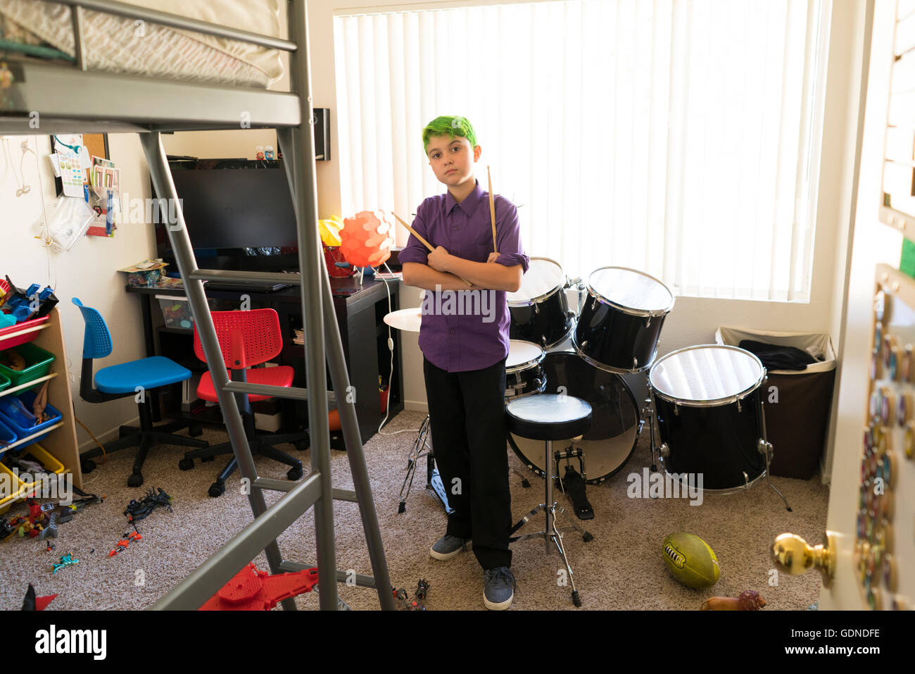 Messy bedroom boy hi-res stock photography and images - Alamy