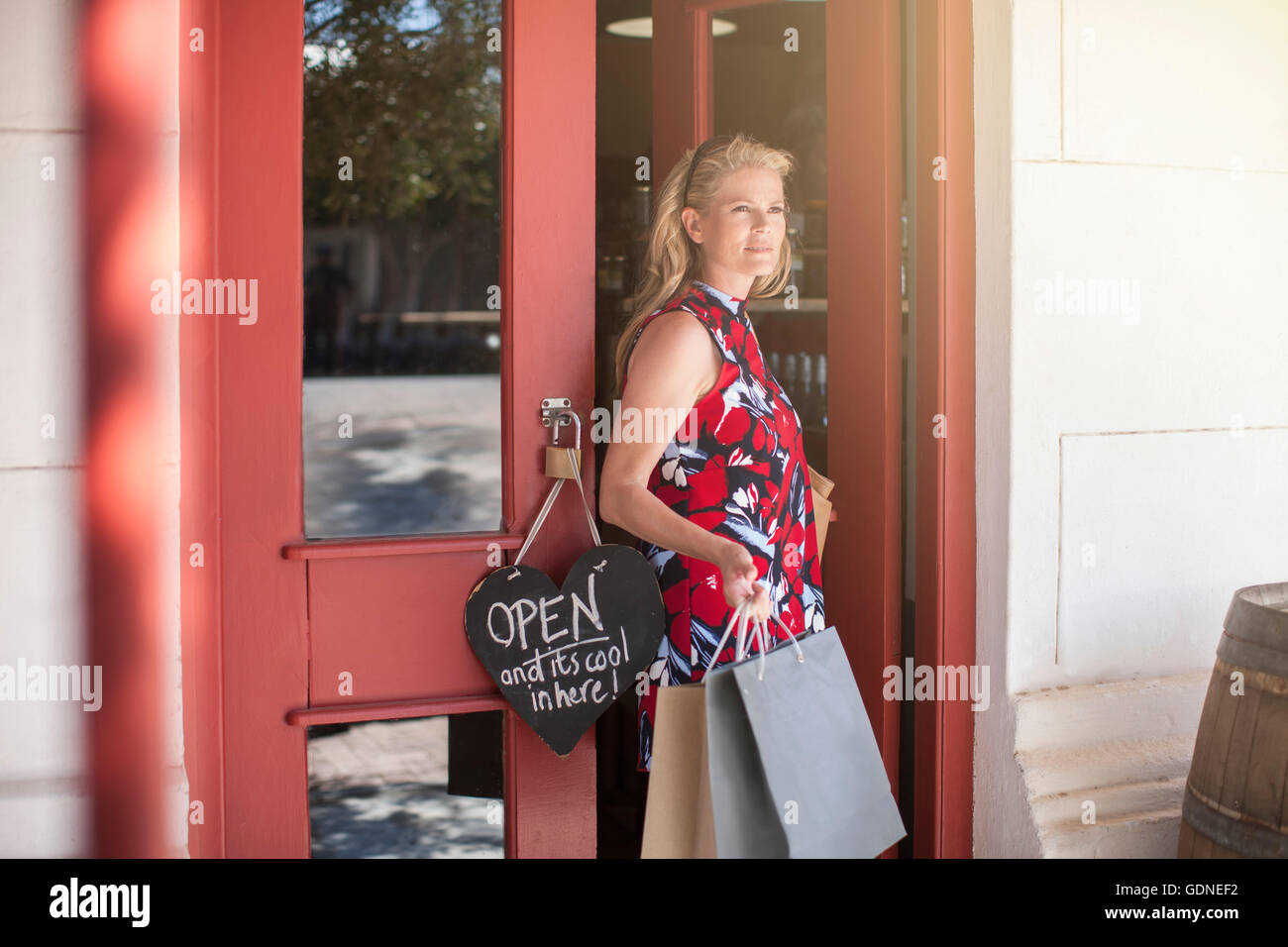 Woman leaving hi-res stock photography and images - Alamy
