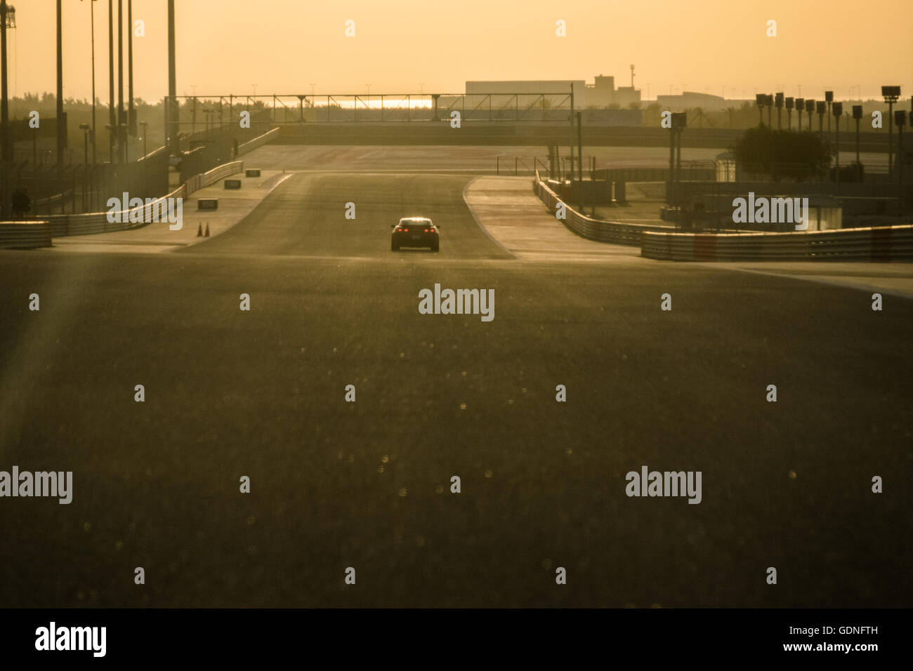Bahrain race track hi-res stock photography and images - Alamy