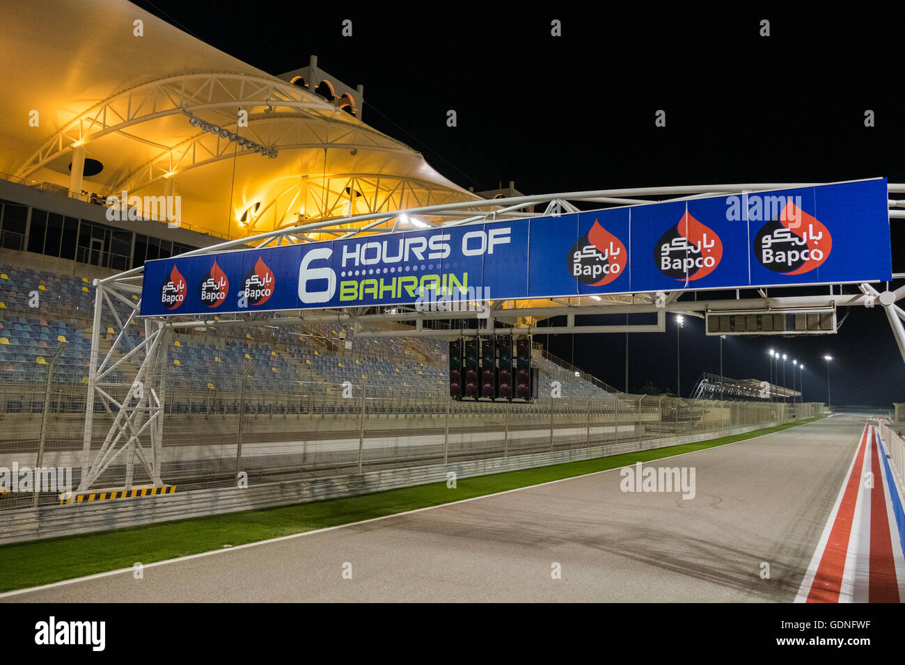 The car race track in Bahrain Stock Photo - Alamy