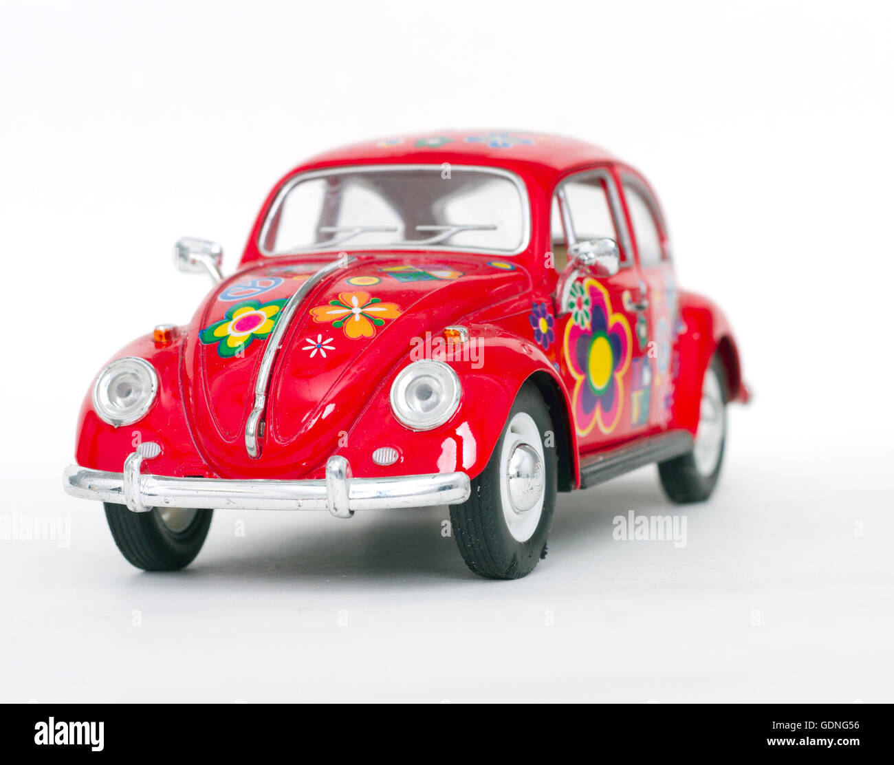 red hippie love car Stock Photo - Alamy
