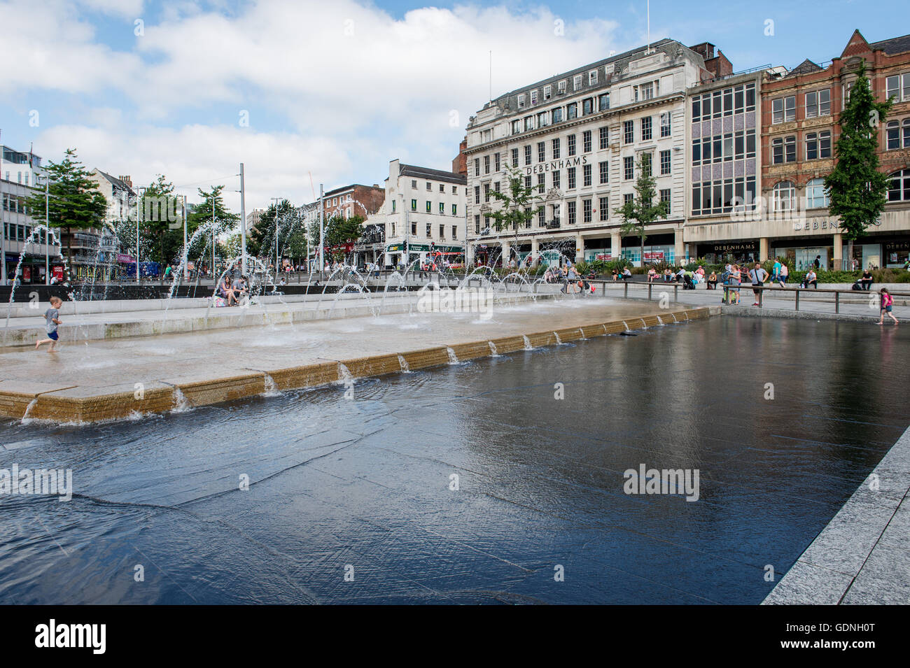 Nottingham old market square water feature hi-res stock photography and ...
