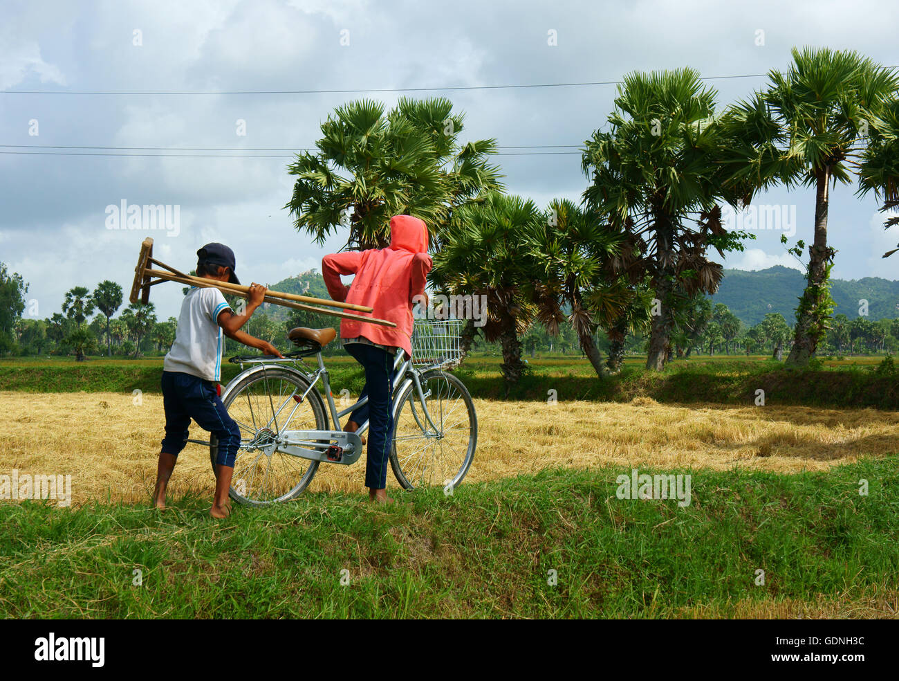 Child labor at Asia countryside Stock Photo - Alamy