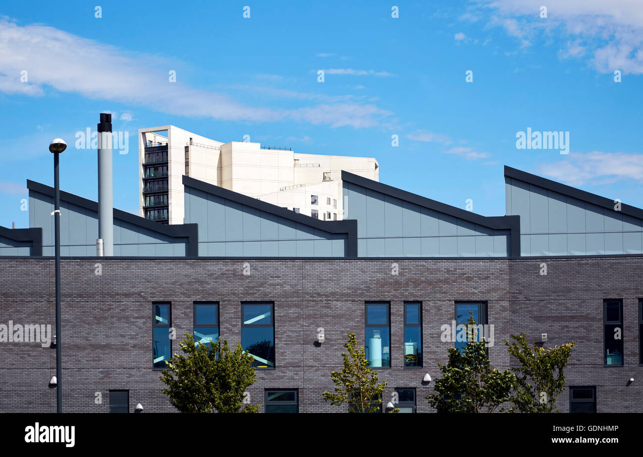 Leeds modern building hi-res stock photography and images - Alamy