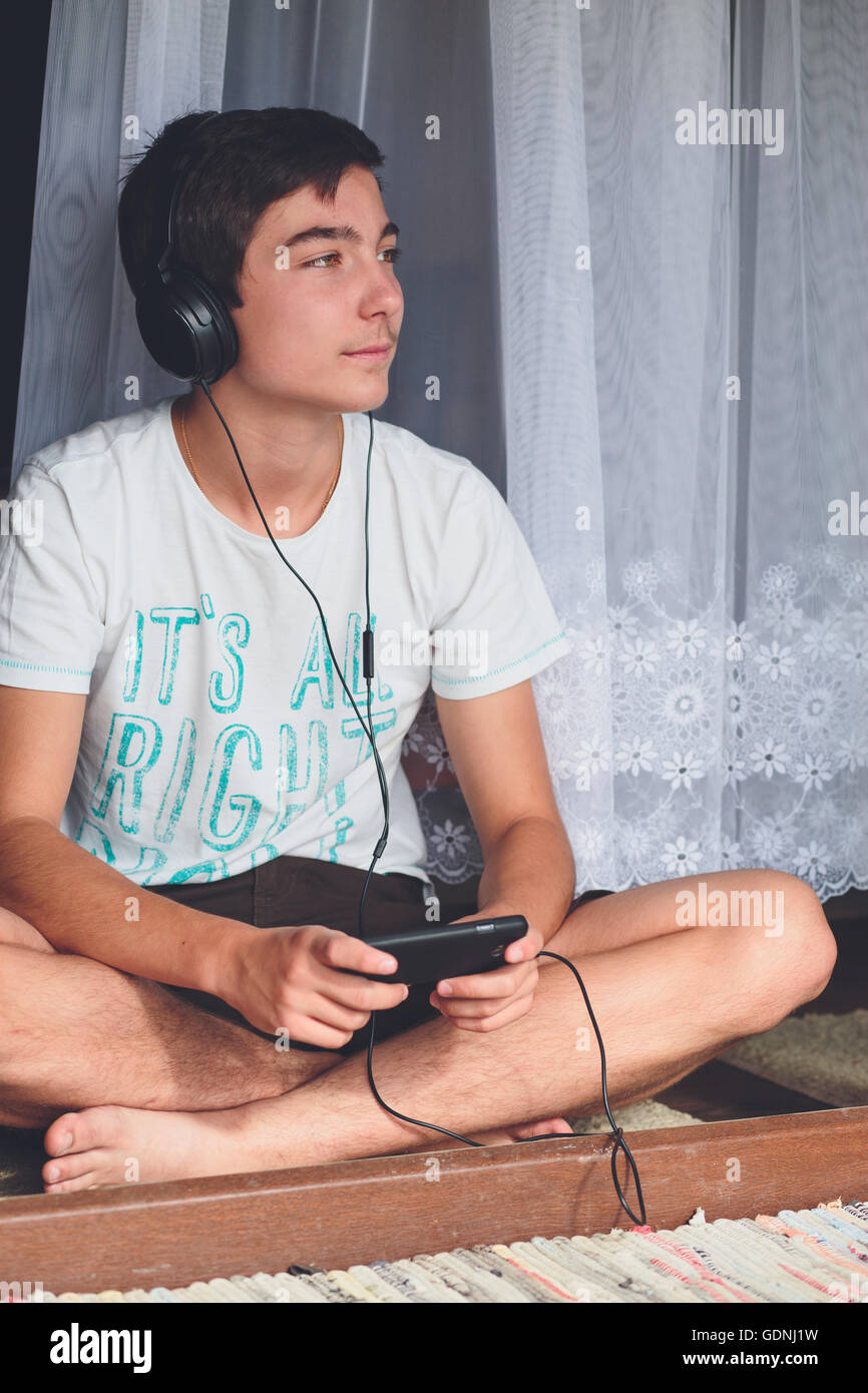 Listening at door hi-res stock photography and images - Alamy