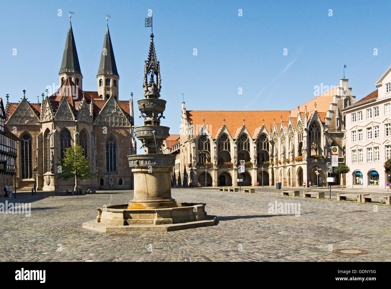 Old brunswick city hall hi-res stock photography and images - Alamy