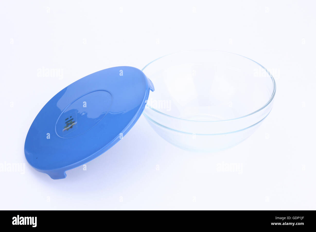 Plastic bowl transparent hi-res stock photography and images - Alamy