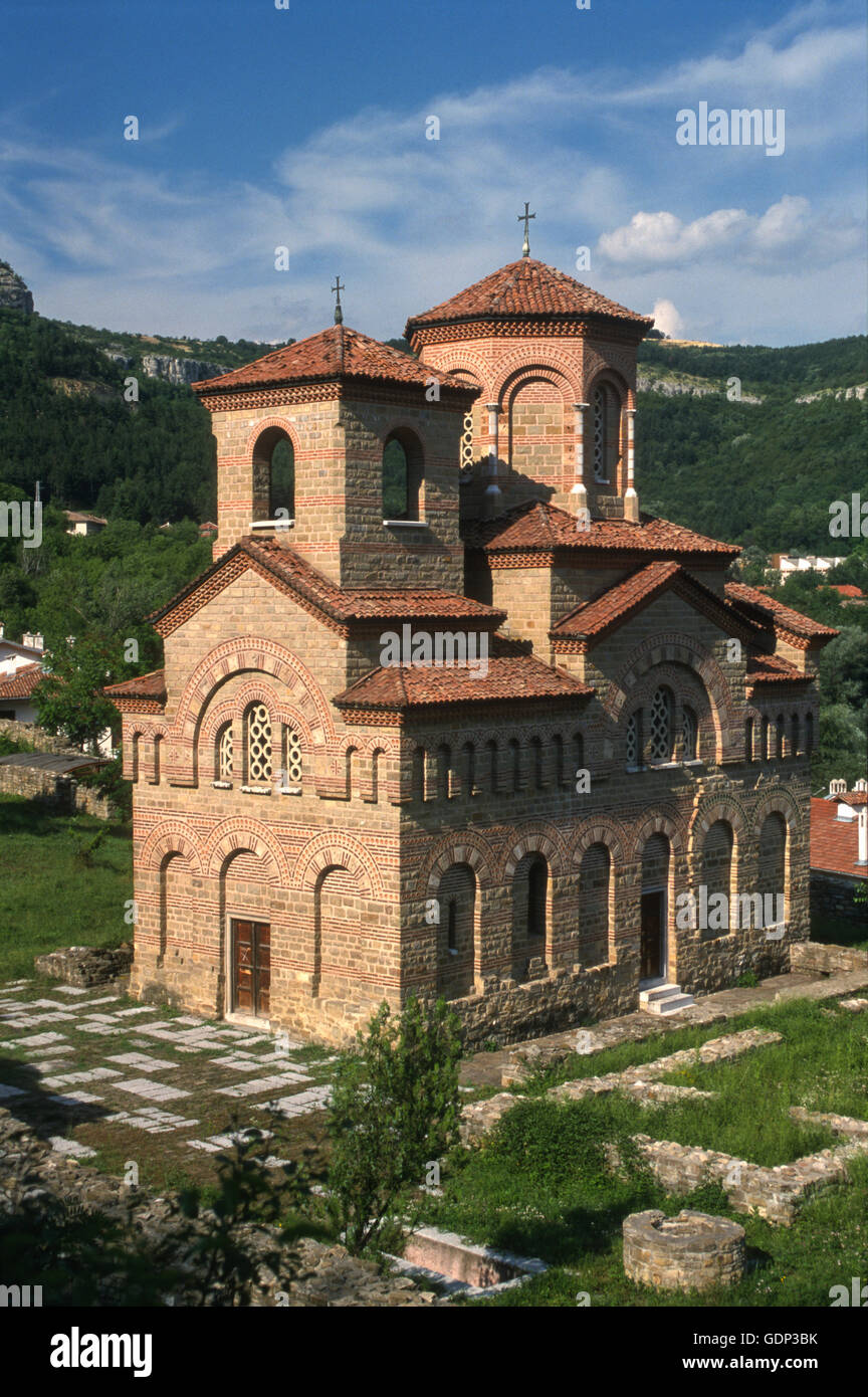 Church of Sveti Dimitar, Veliko Tarnovo, Bulgaria Stock Photo - Alamy