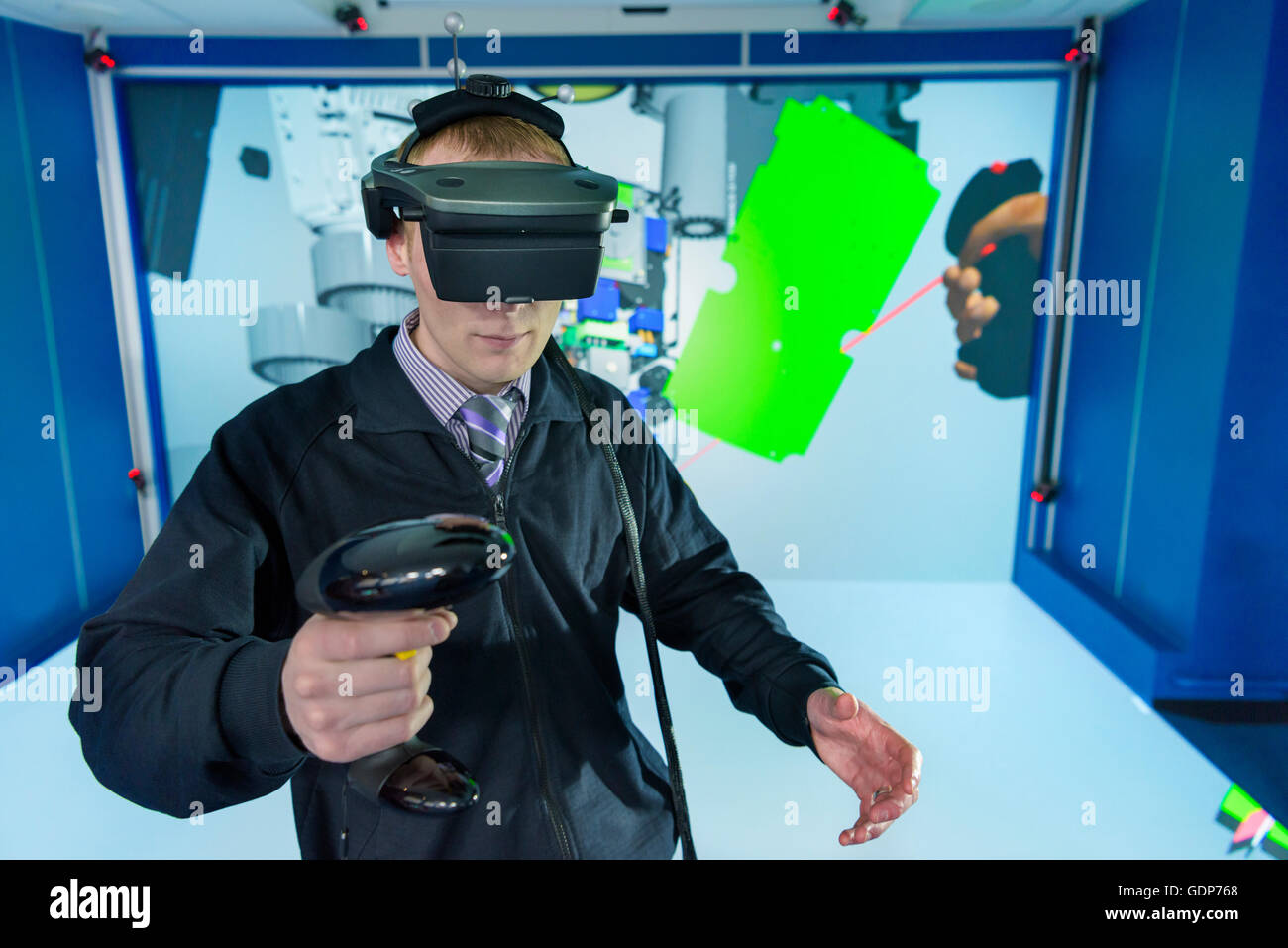 Person headset hi-res stock photography and images - Alamy