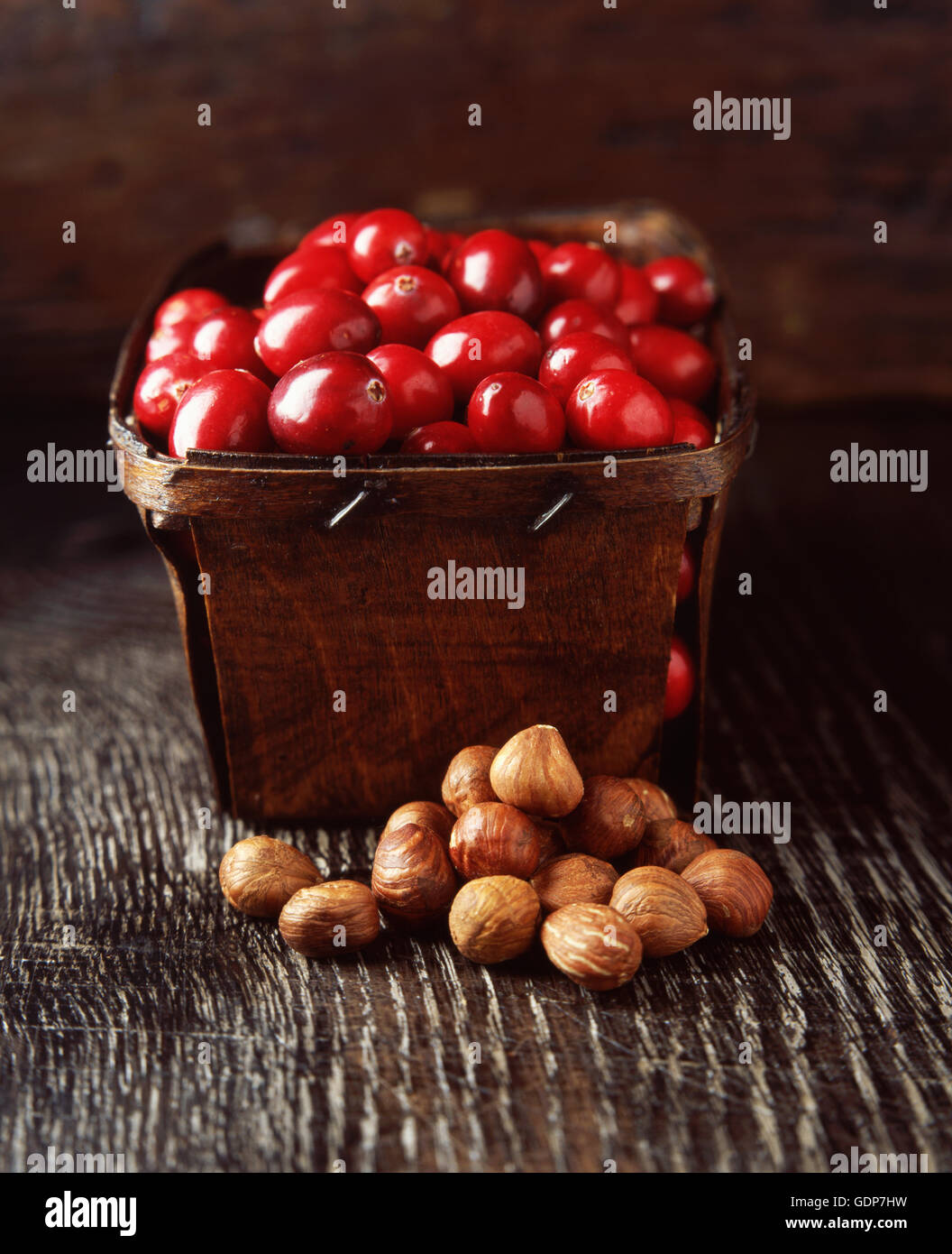 Full punnet hi-res stock photography and images - Alamy