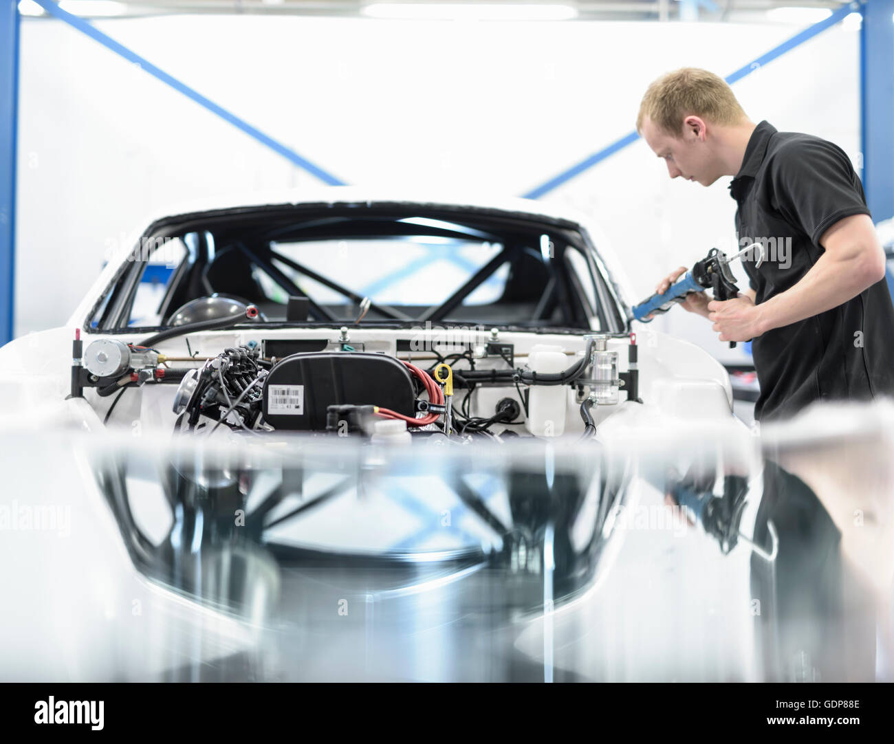 Racing shell hi-res stock photography and images - Alamy