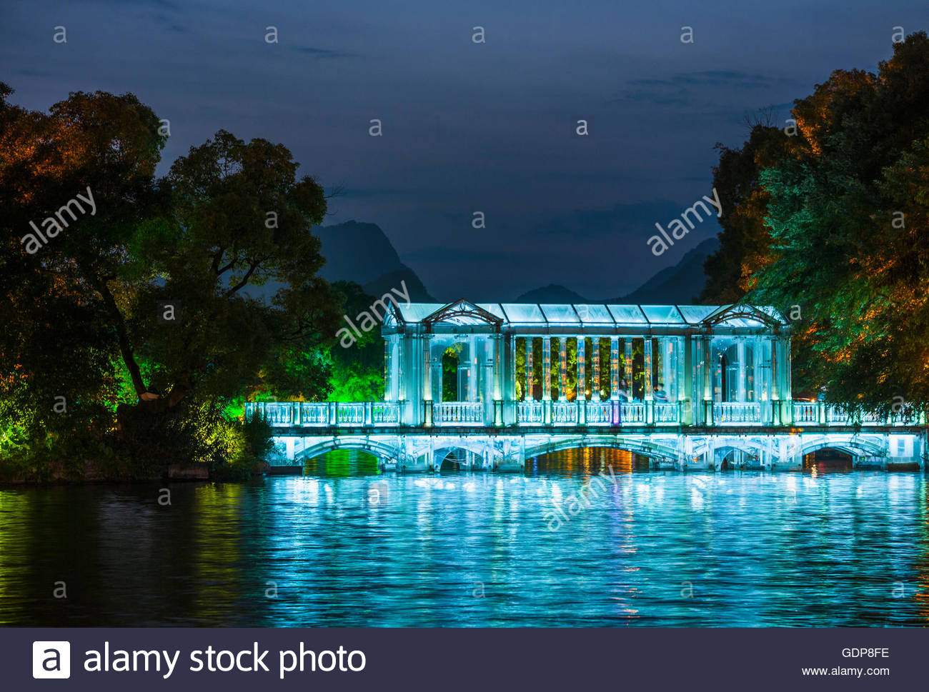 Glass Bridge China Stock Photos & Glass Bridge China Stock Images - Alamy