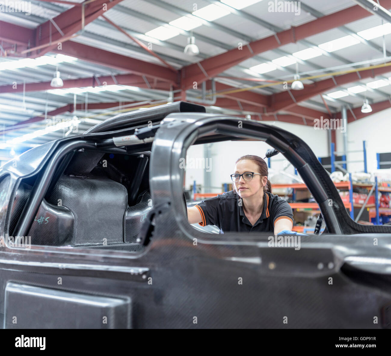 Female car engineer hi-res stock photography and images - Alamy