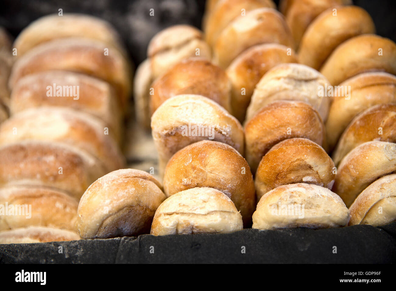 Bread rolls food market hi-res stock photography and images - Alamy
