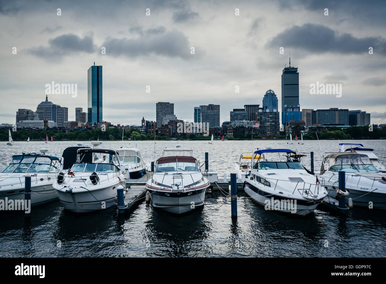 Boston charles river view hi-res stock photography and images - Alamy