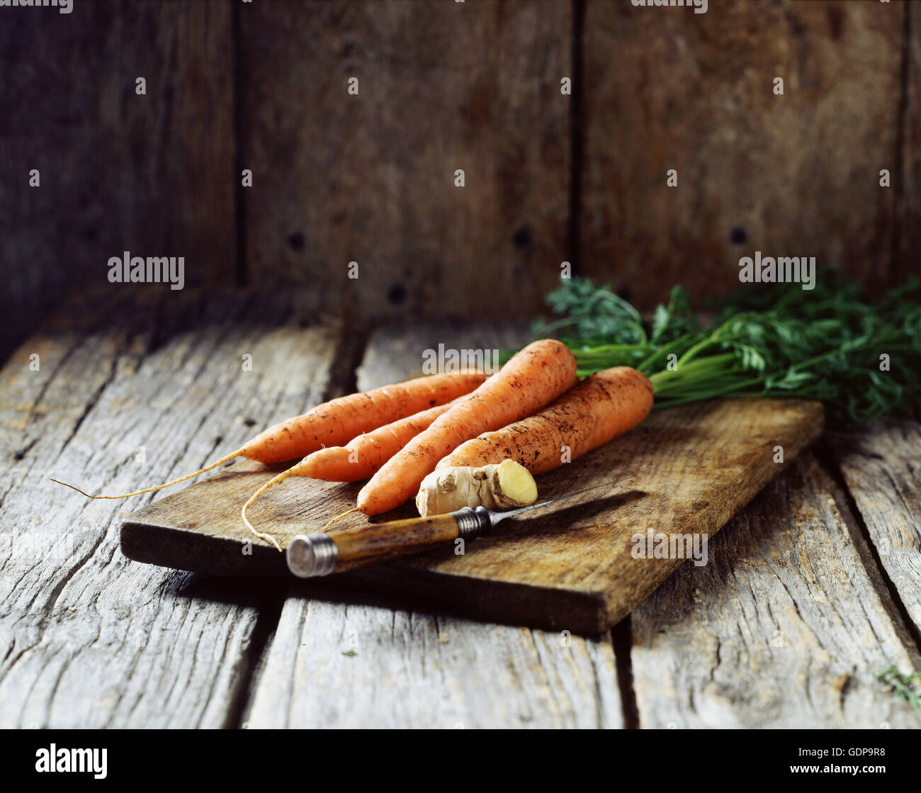 Muddy carrot hi-res stock photography and images - Alamy