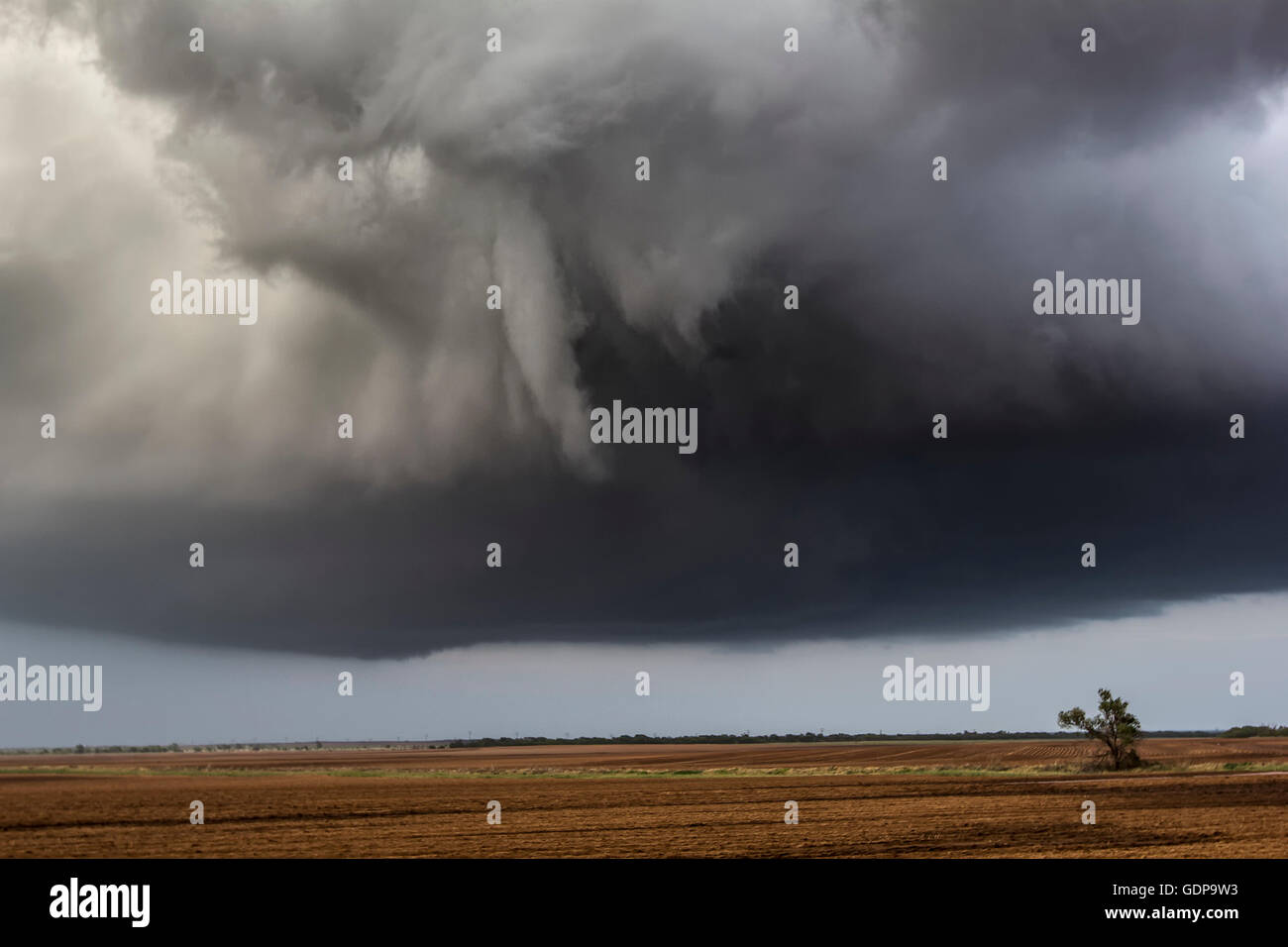 Funnel cloud hi-res stock photography and images - Alamy