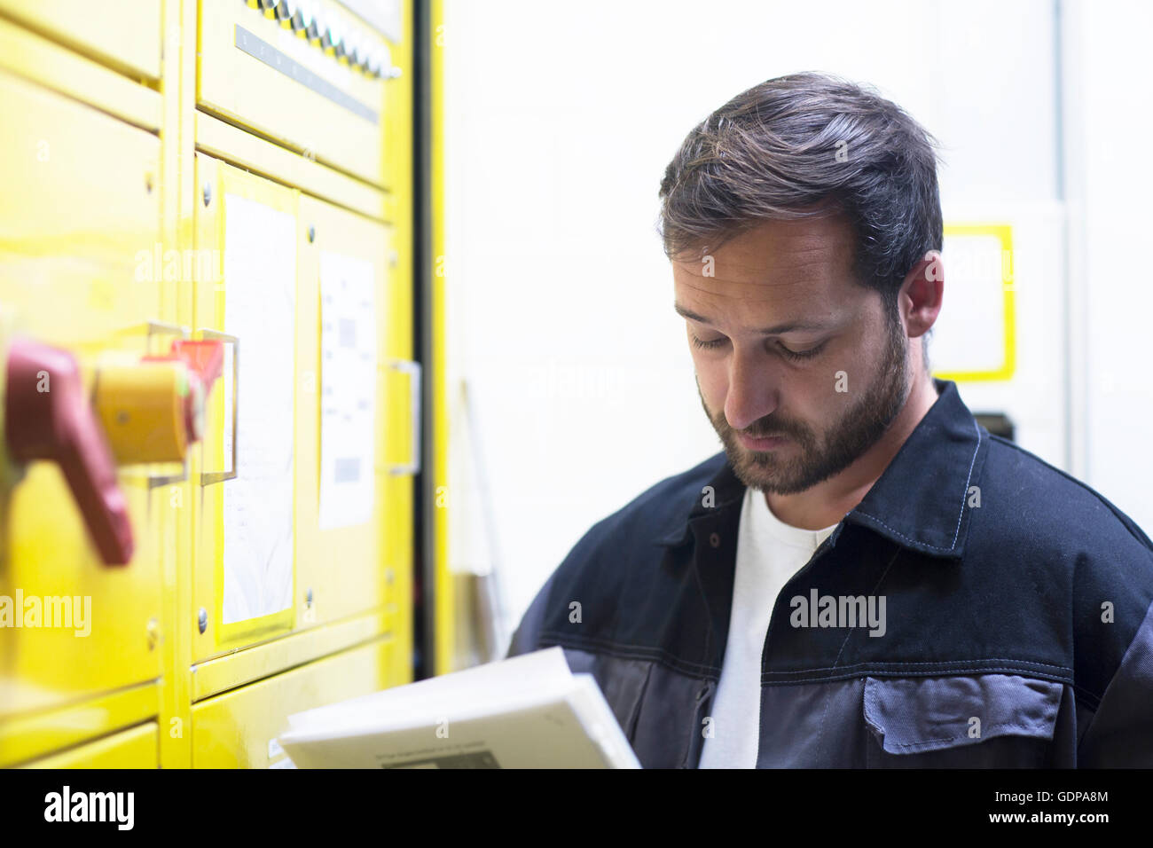 Instruction panel hi-res stock photography and images - Alamy