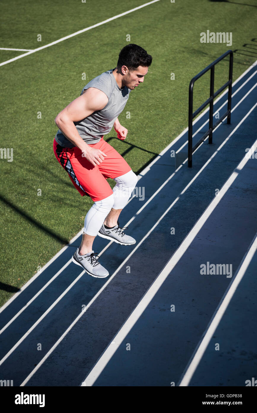 Man jumping up hi-res stock photography and images - Alamy
