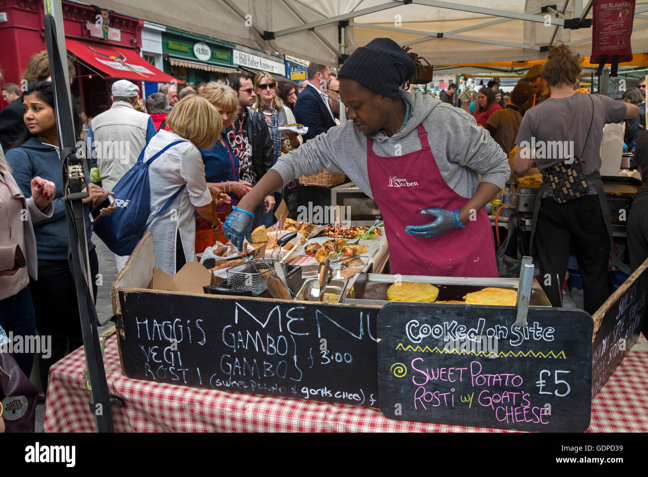 African food stall hi-res stock photography and images - Alamy