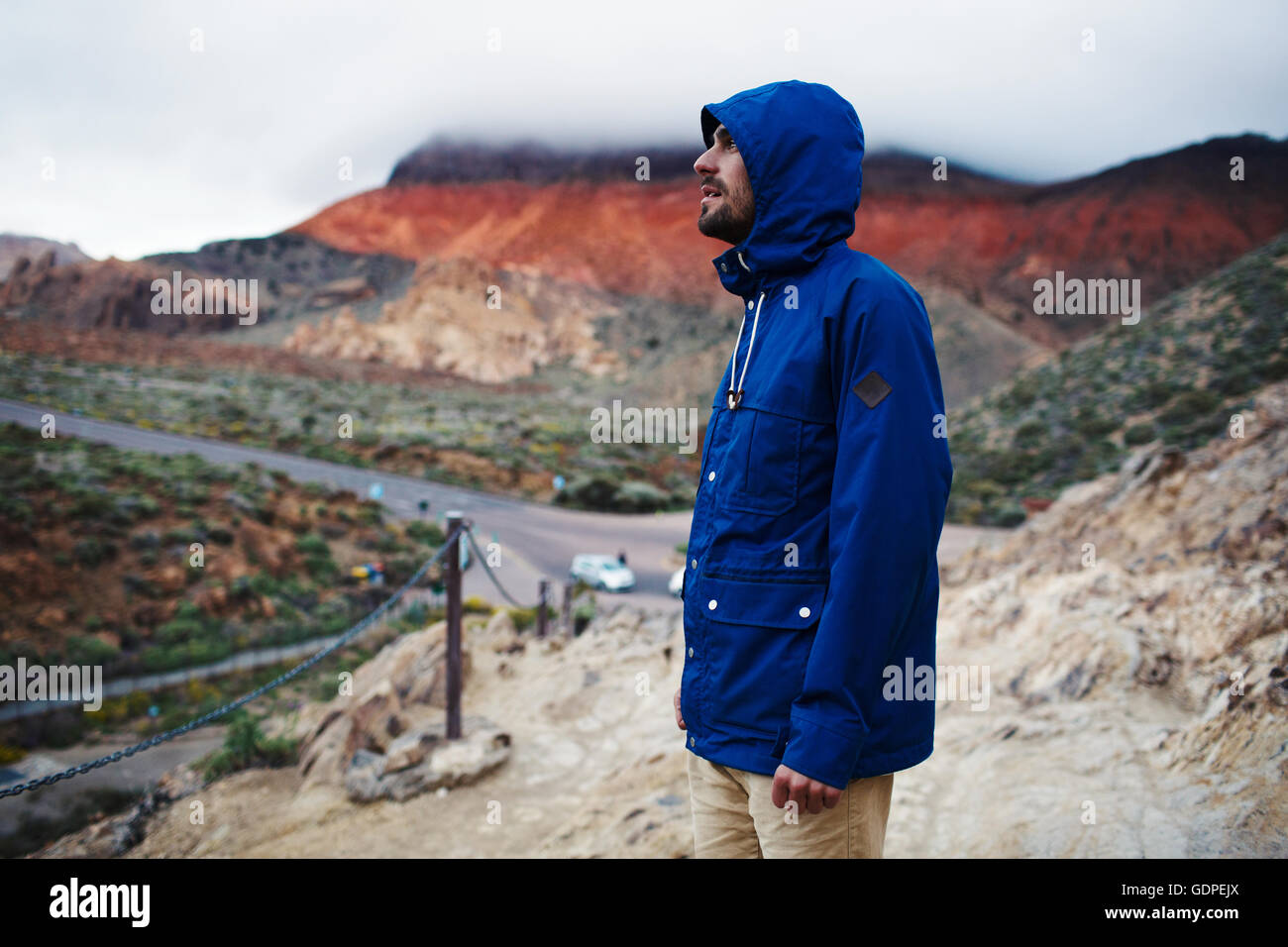 Admire admiring hi-res stock photography and images - Alamy