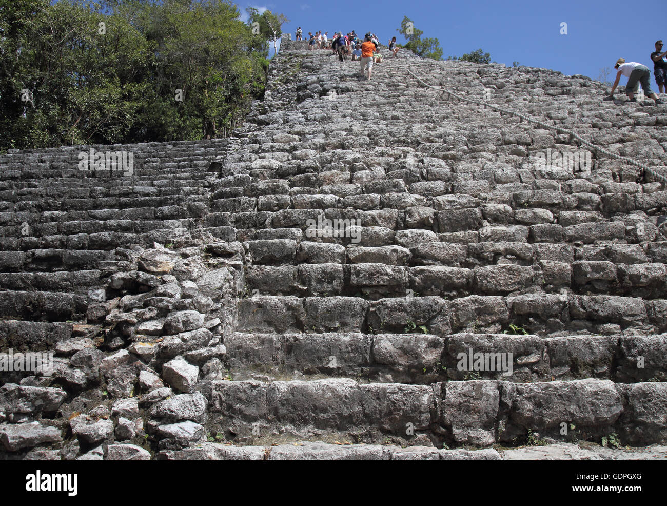 Nohoch mul pyramid hi-res stock photography and images - Alamy