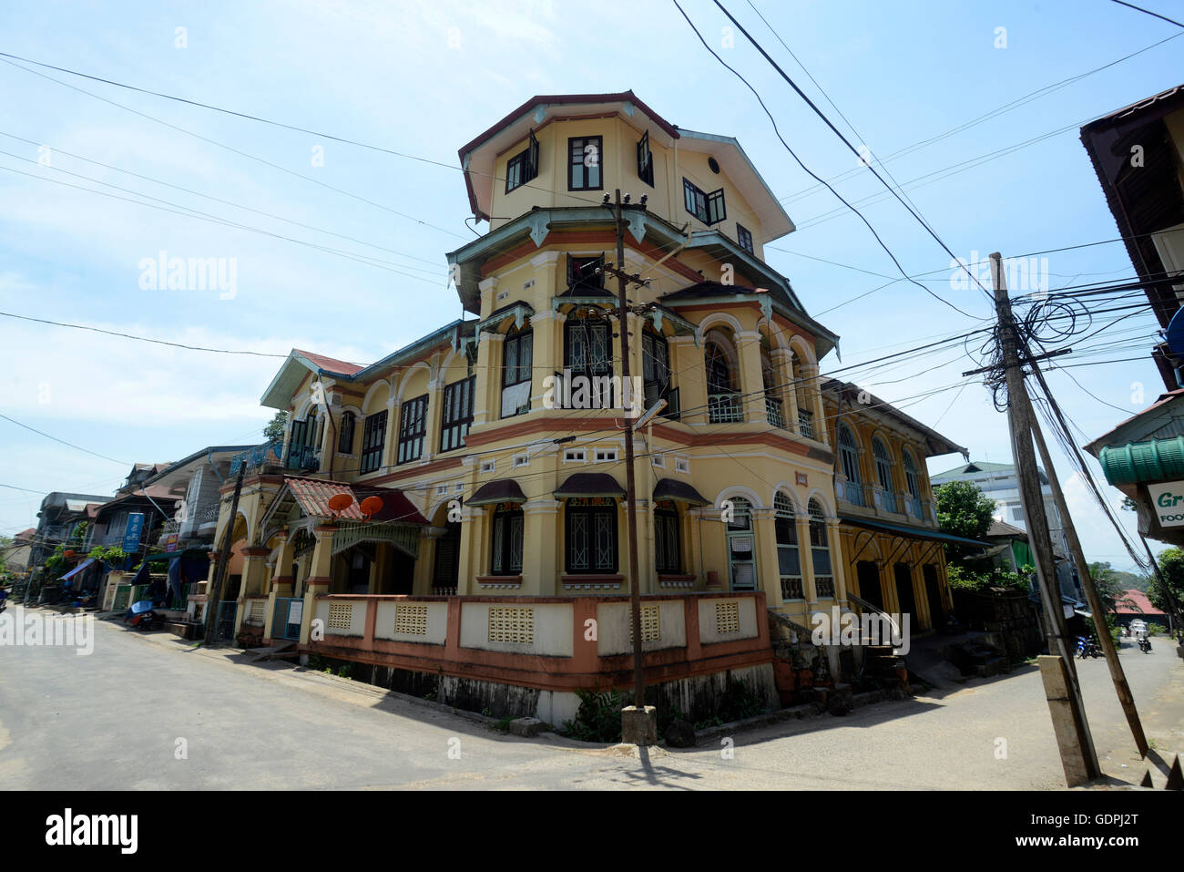 Asia myanmar myeik colonial architecture hi-res stock photography and ...