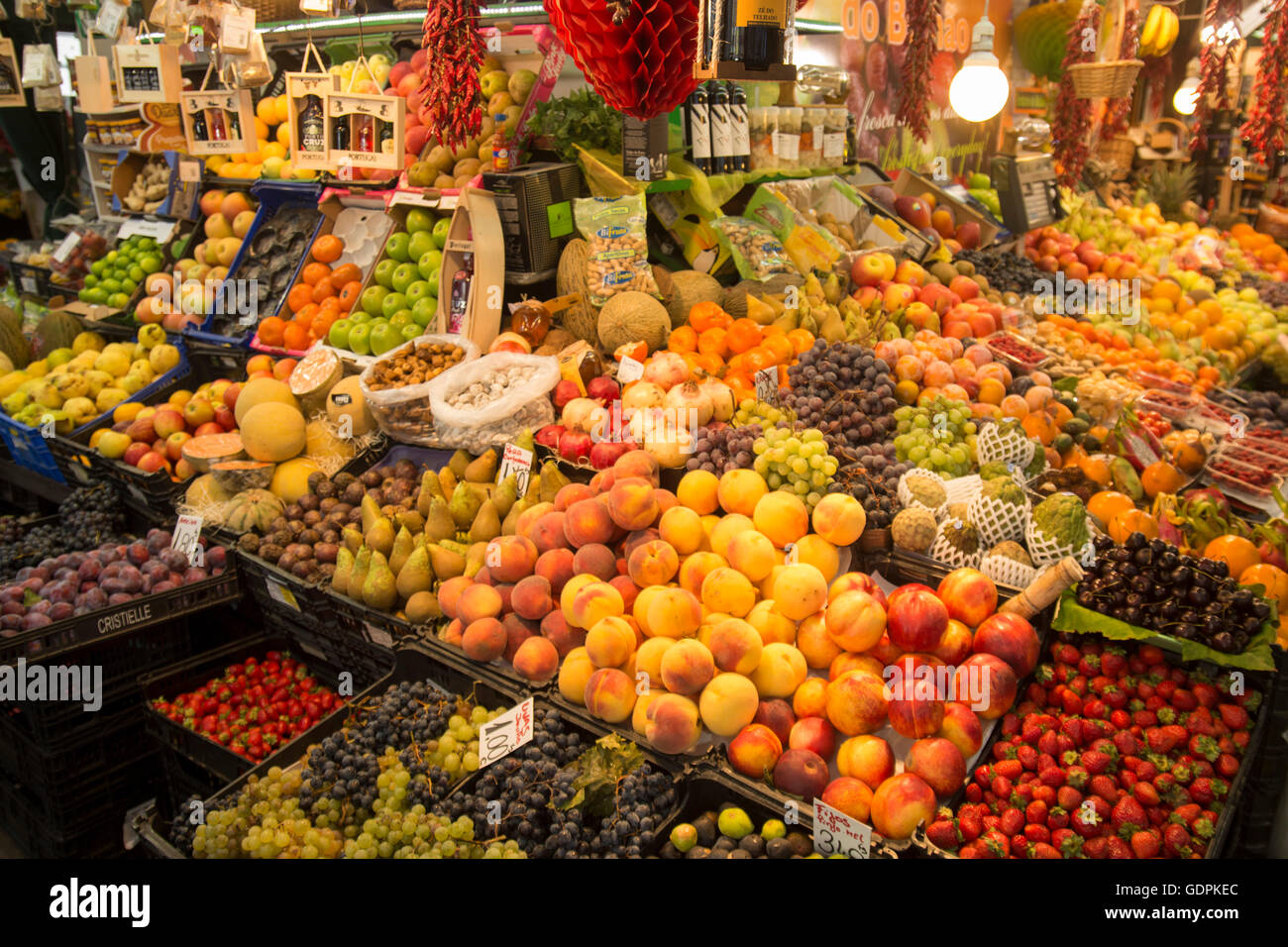 Europe fruits hi-res stock photography and images - Alamy