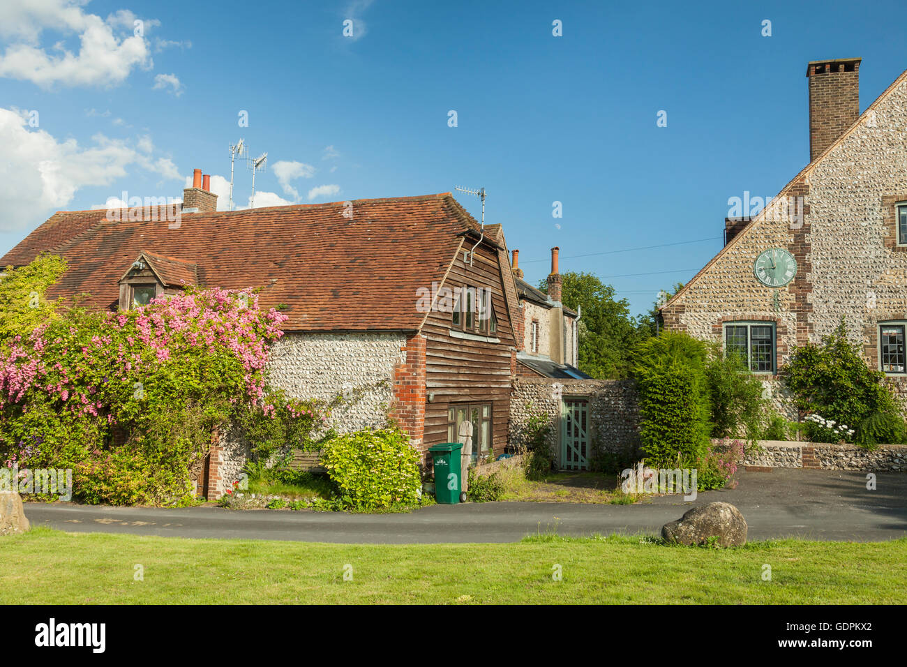 Summer afternoon in Ovingdean village, East Sussex Stock Photo - Alamy