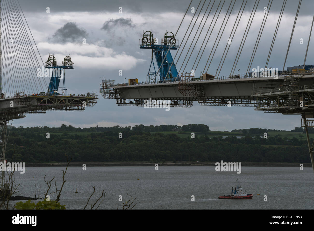 Road deck queensferry crossing hi-res stock photography and images - Alamy