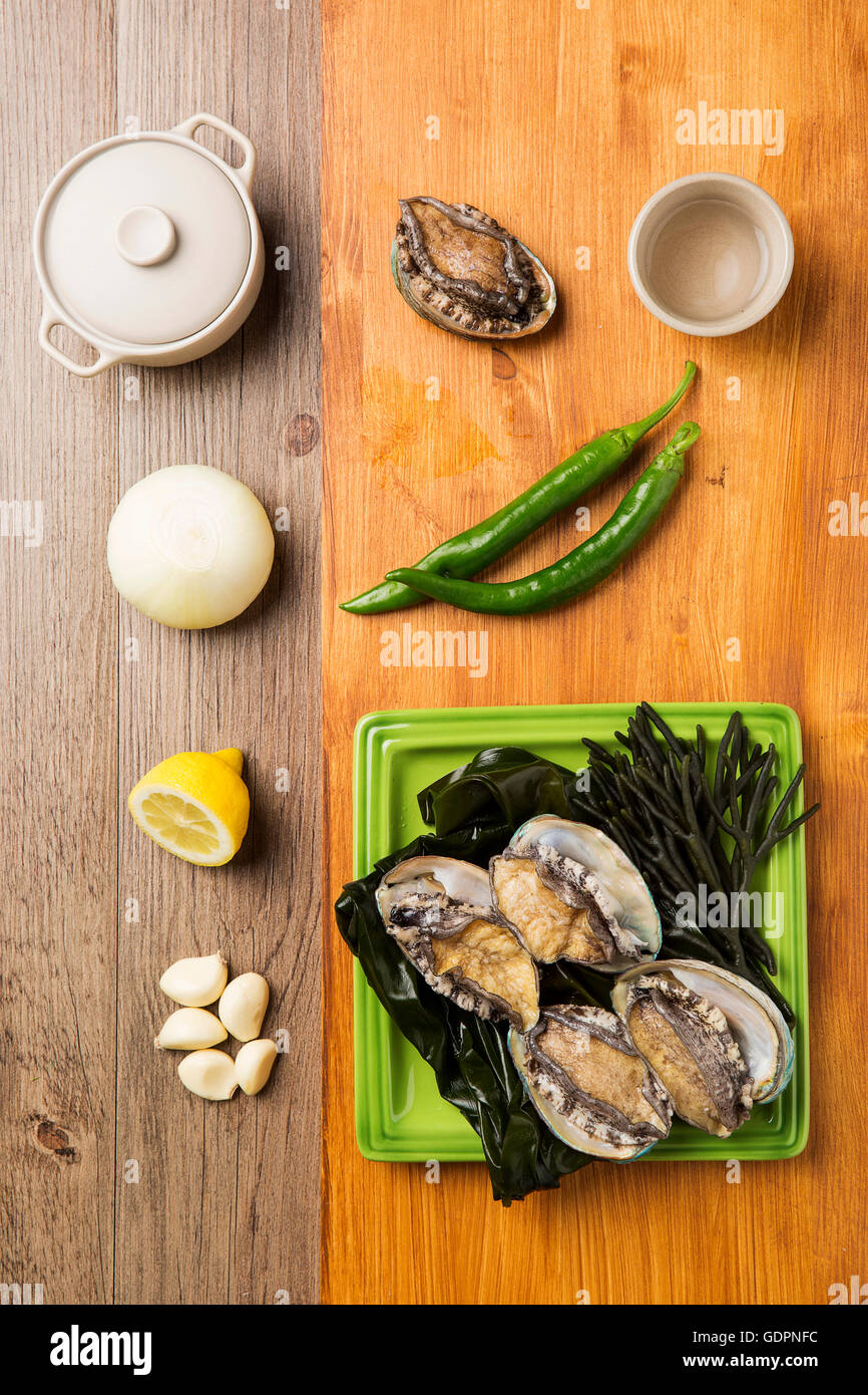 Green abalone hi-res stock photography and images - Alamy