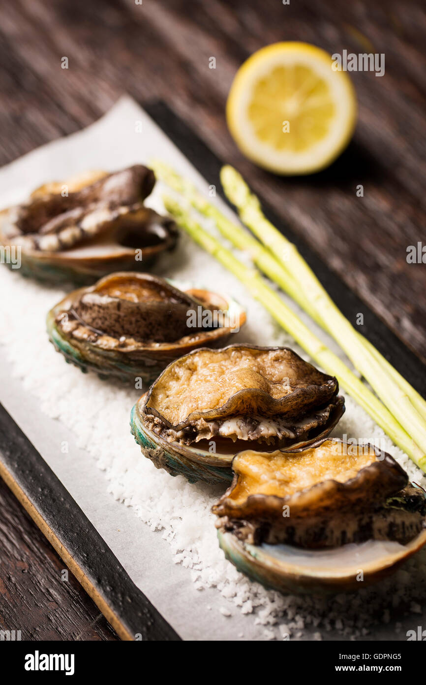 Abalone of the plate hi-res stock photography and images - Alamy