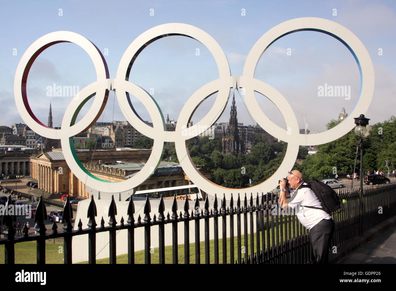 Olympic rings edinburgh hi-res stock photography and images - Alamy