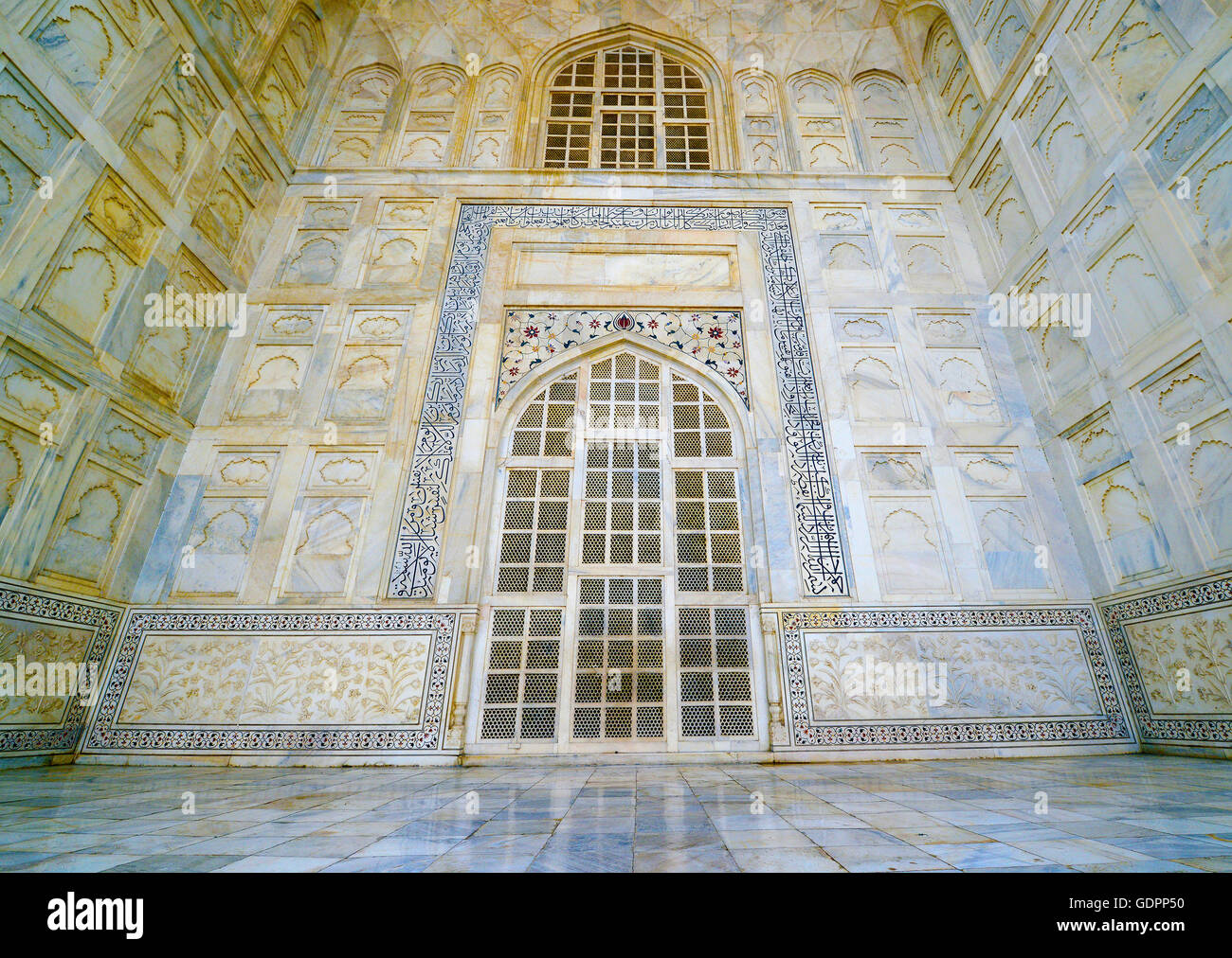 Motif of taj mahal hi-res stock photography and images - Alamy