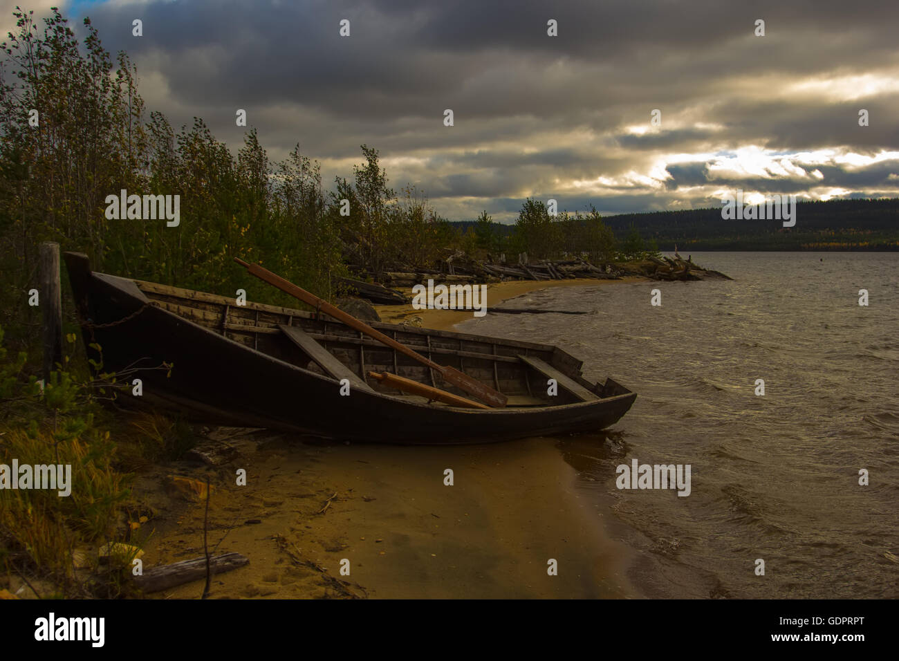 Old fashioned beach scene hi-res stock photography and images - Alamy