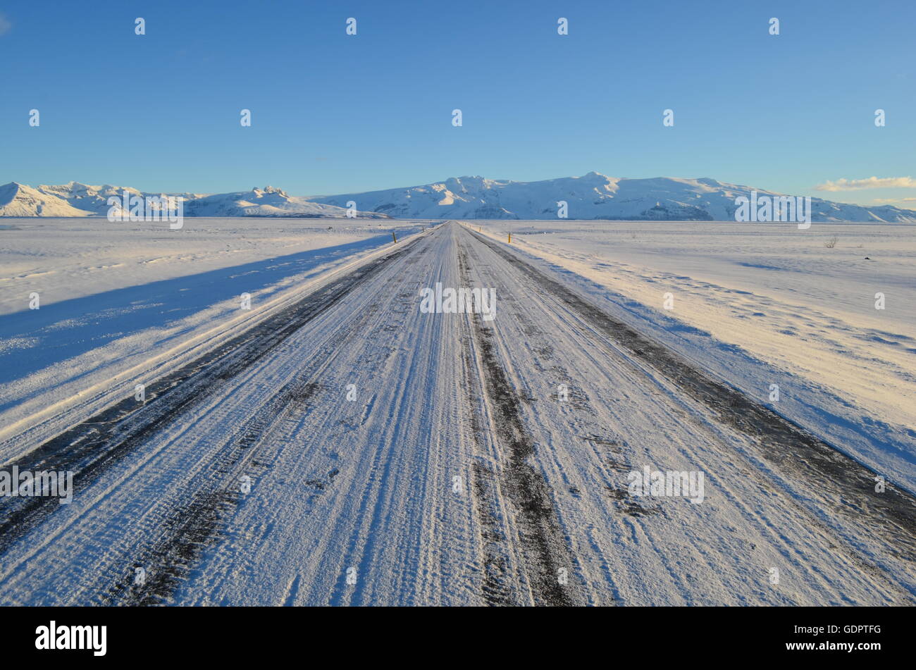 Looking down perspective hi-res stock photography and images - Alamy