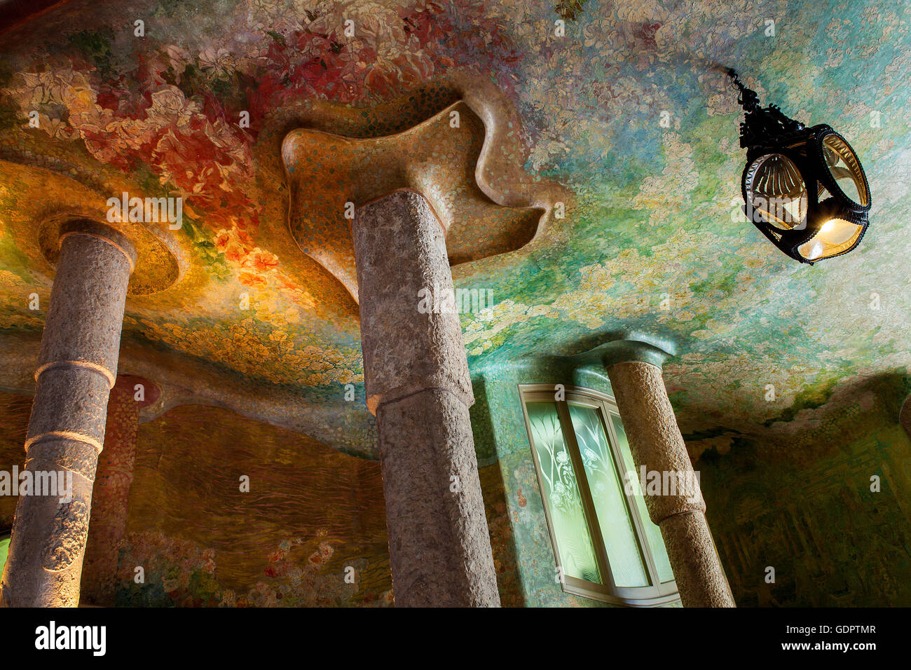 Detail skylight columns in ground hi-res stock photography and images ...