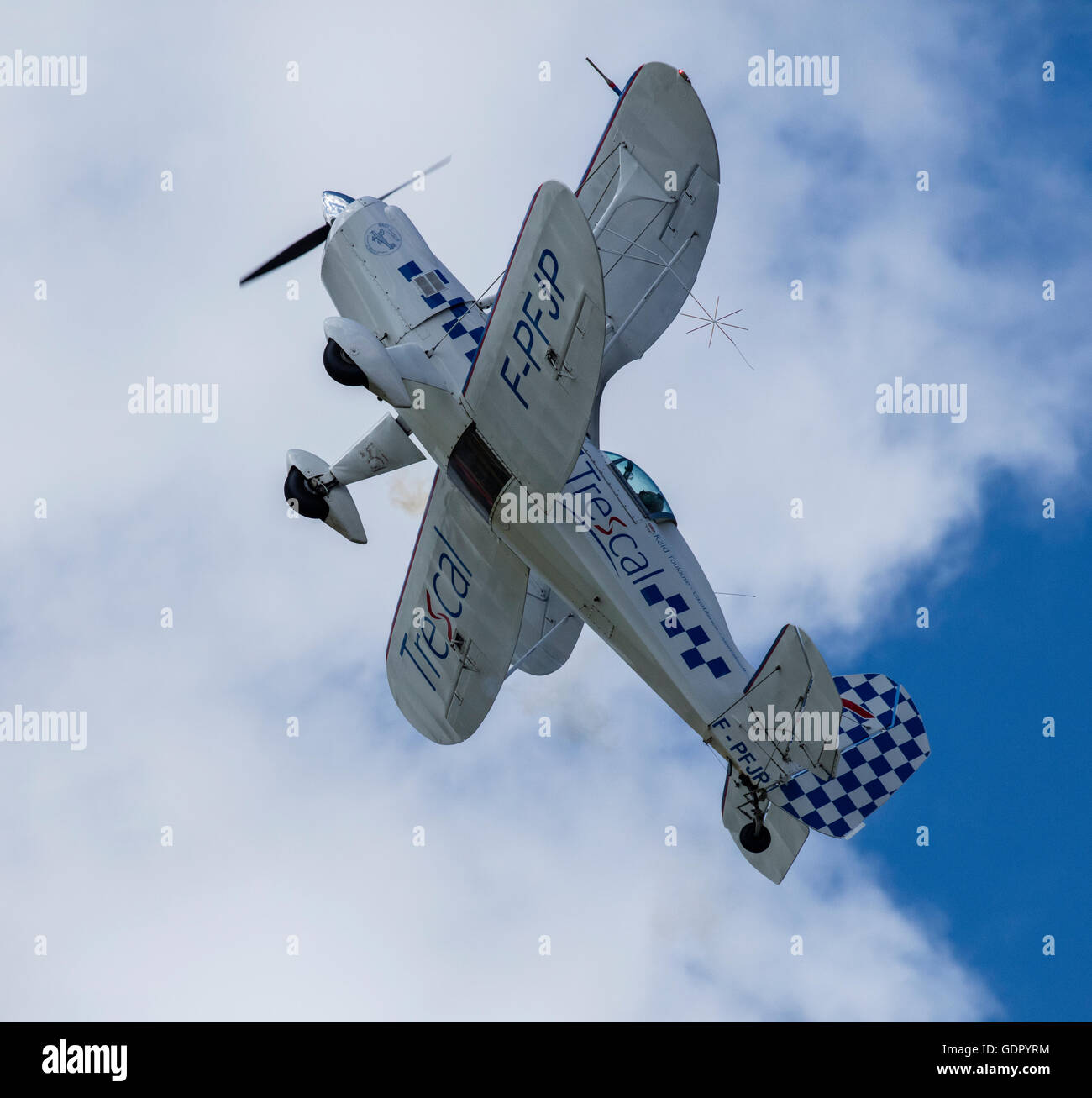 Stolp Too SA-300 Starduster aerobatic plane in flight Stock Photo - Alamy