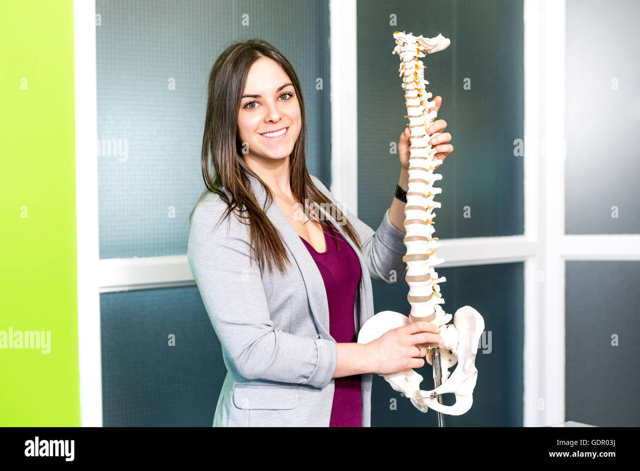 Osteopath doctor hi-res stock photography and images - Alamy
