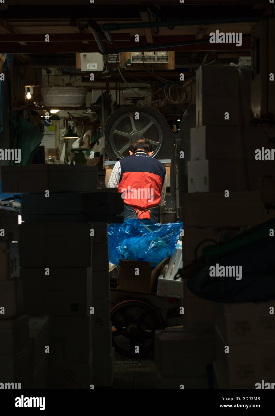 Tokyo sushi rear view hi-res stock photography and images - Alamy