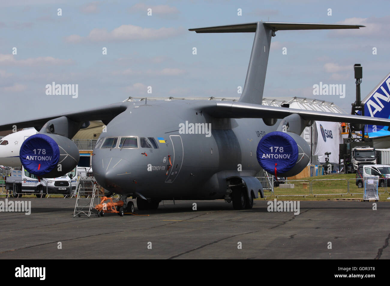Antonov hi-res stock photography and images - Alamy