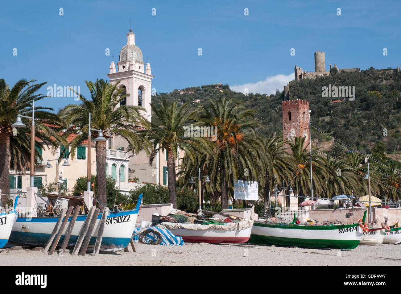 geography / travel, Italy, Noli, beaches, beach with fishing boats ...
