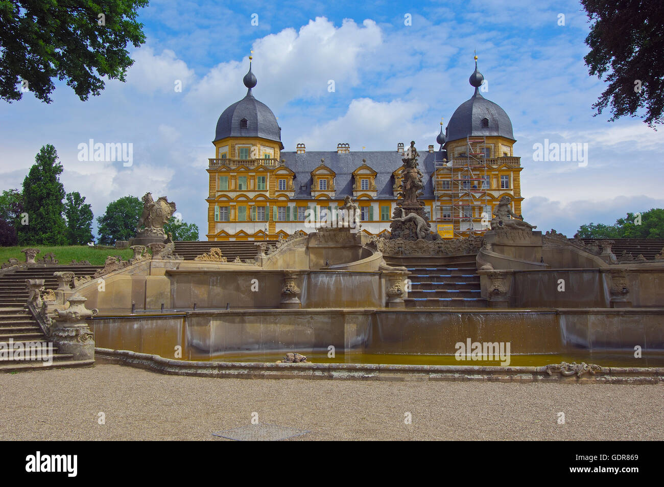 Schloss seehof castle palace seehof hi-res stock photography and images ...