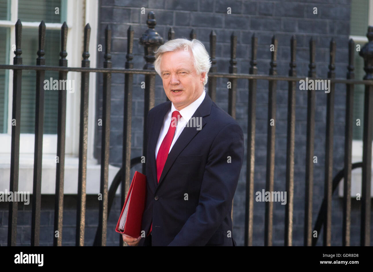 Cabinet haltemprice eu hi-res stock photography and images - Alamy