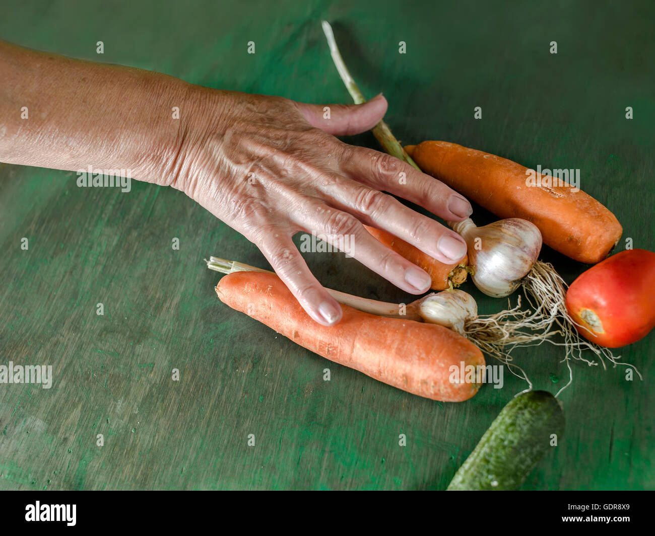 Grunge healthy carrot fresh hi-res stock photography and images - Alamy