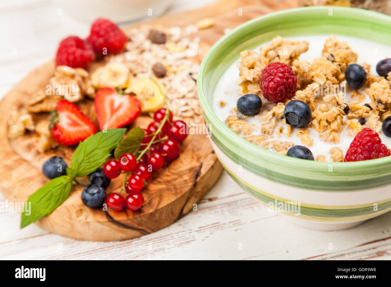 Muesli with berries Stock Photo - Alamy