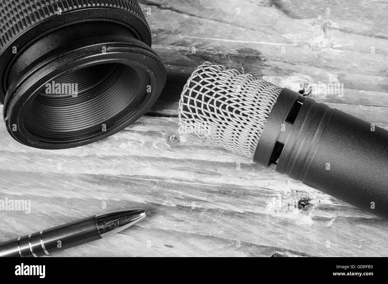 Journalist basics in a still life on a wooden surface Stock Photo - Alamy Journalist basics in a still life on a wooden surface Stock Photo - Alamy