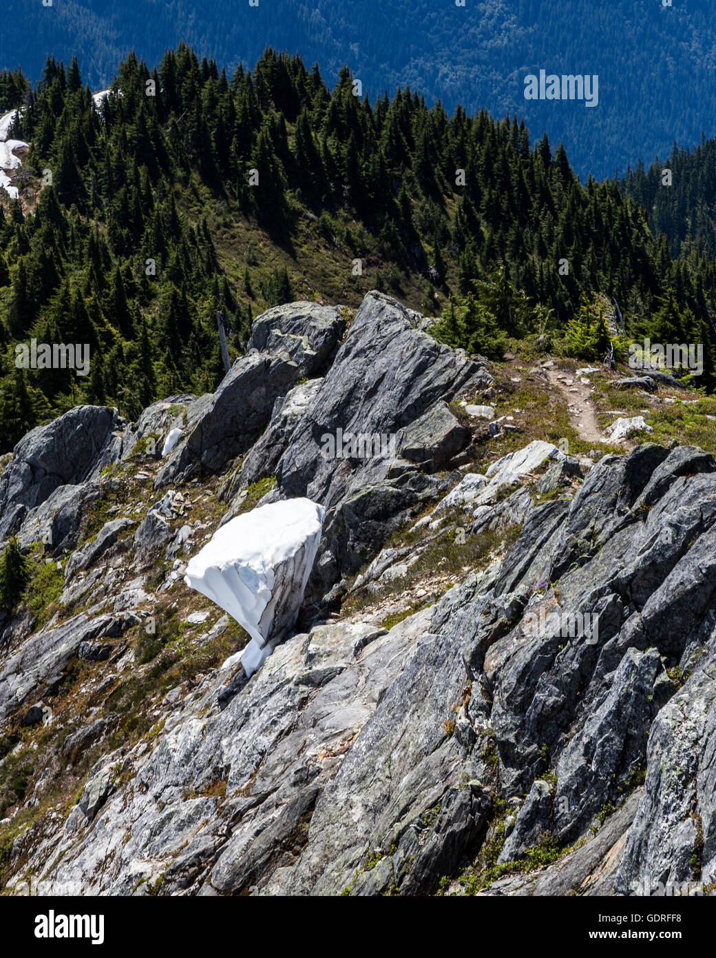 Melting iceberg falling hi-res stock photography and images - Alamy